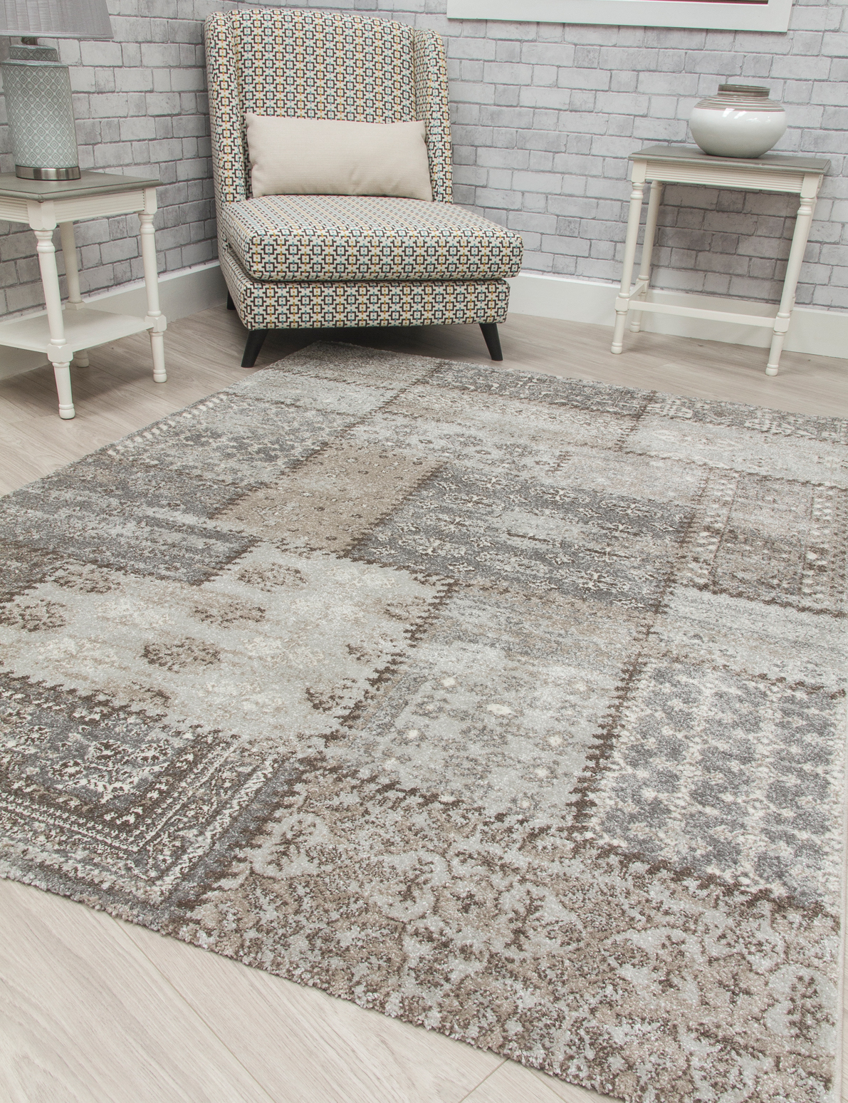 Floor Trends - Antika Patchwork - Greige