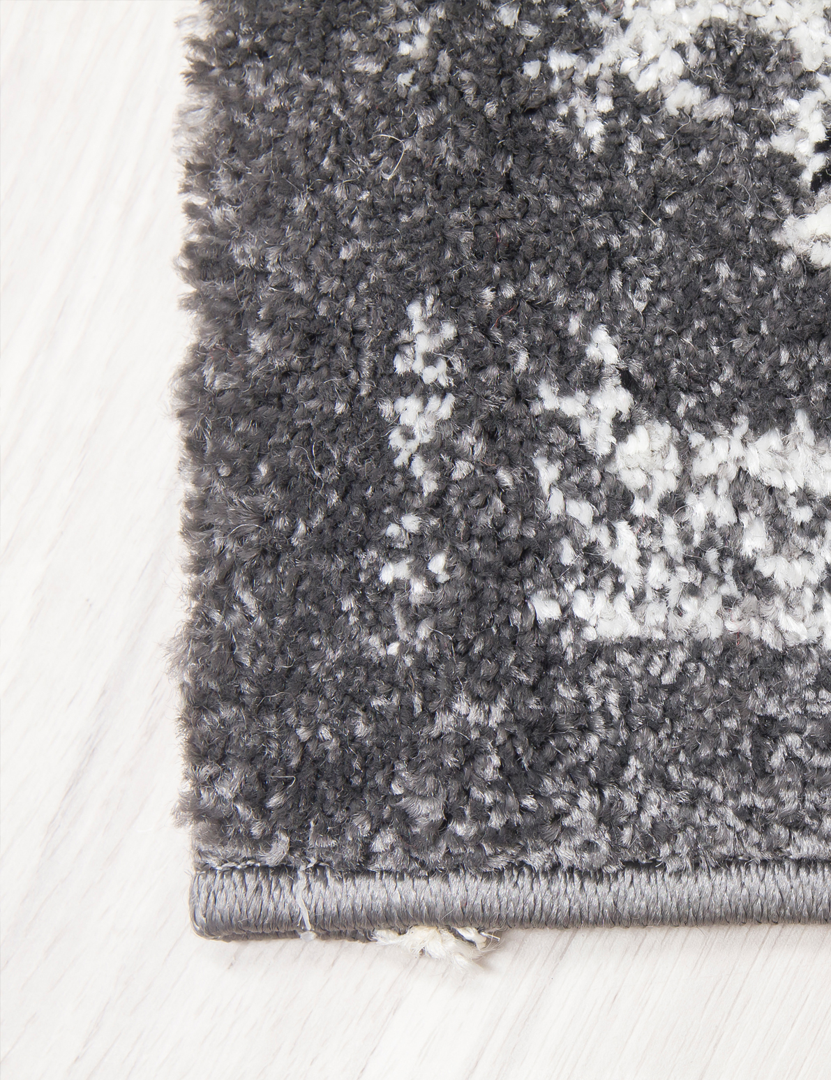 Floor Trends - Antika Medallion - Grey